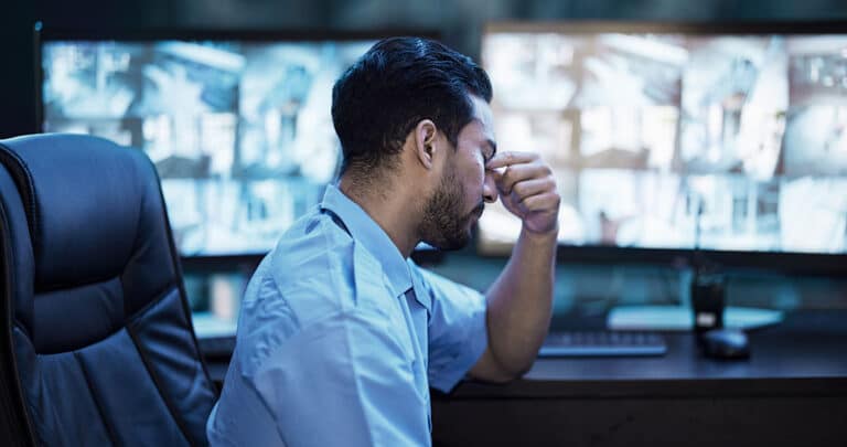 Security Guards Working Night Shifts: Health & Safety Tips